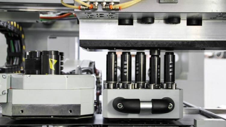 Coil-fed punching: versatility and easiness of use